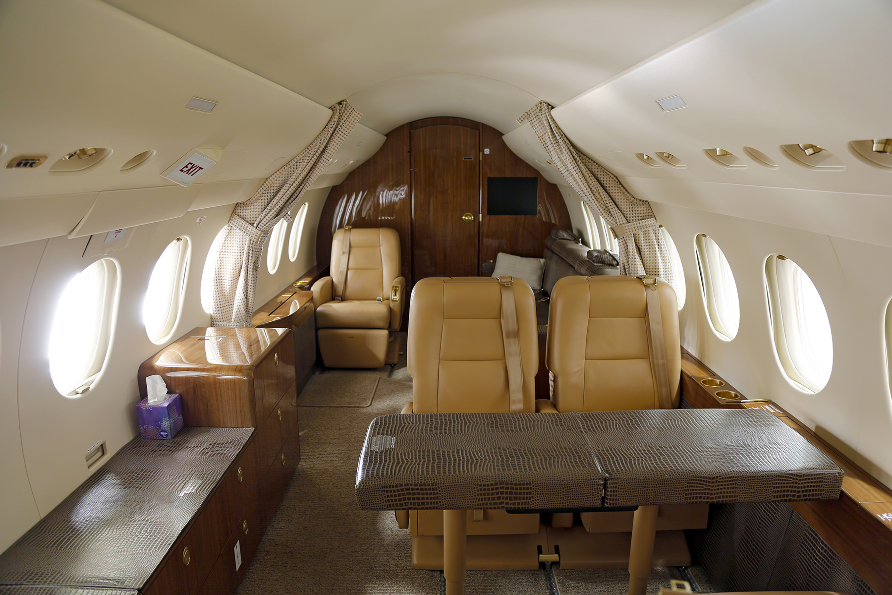 Sunwest Adds Falcon 7X To Calgary Based Fleet - Sunwest Aviation