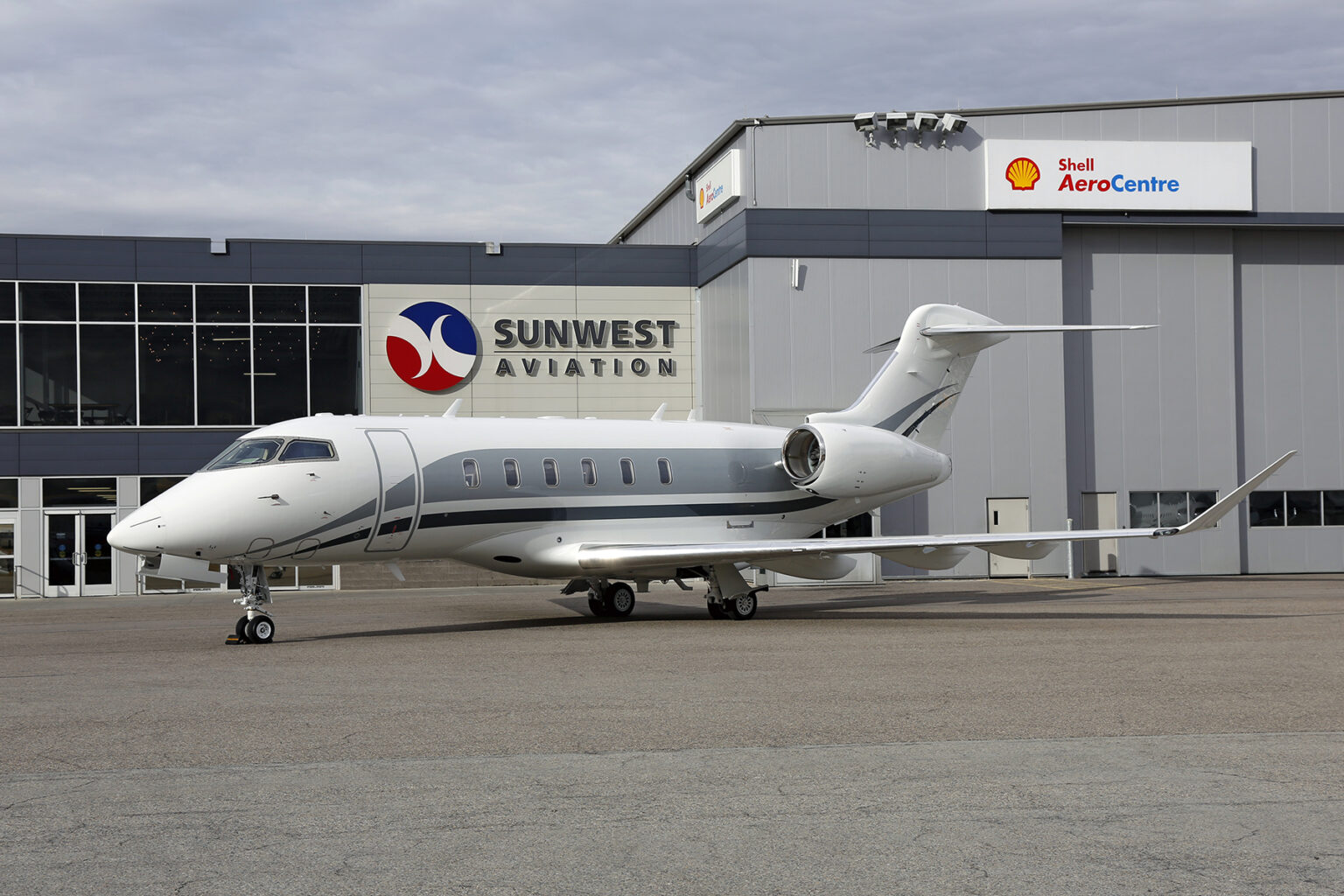 Sunwest Aviation Adds Challenger 3500 To Fleet - Sunwest Aviation